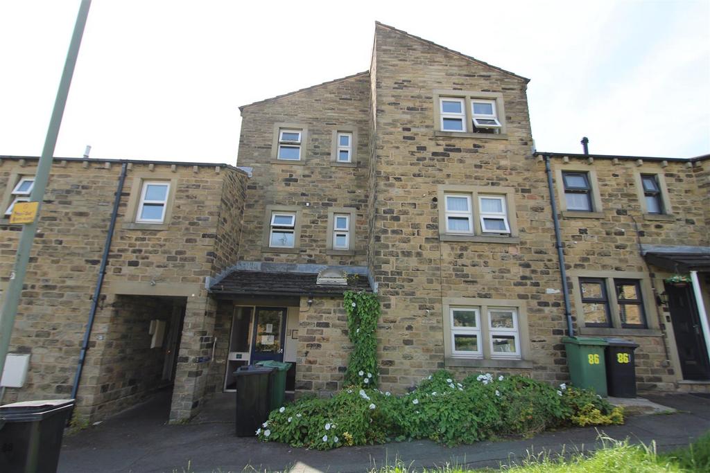 Spring Grove Street, Huddersfield HD1 1 bed flat to rent - £700 pcm (£ ...