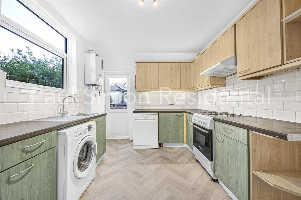 Eade Road, London, N4 4 bed terraced house for sale - £710,000