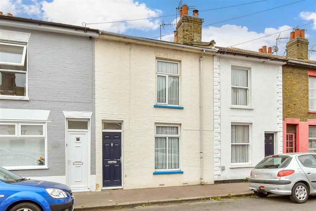 Victoria Street, Sheerness, Kent 3 bed terraced house for sale - £160,000