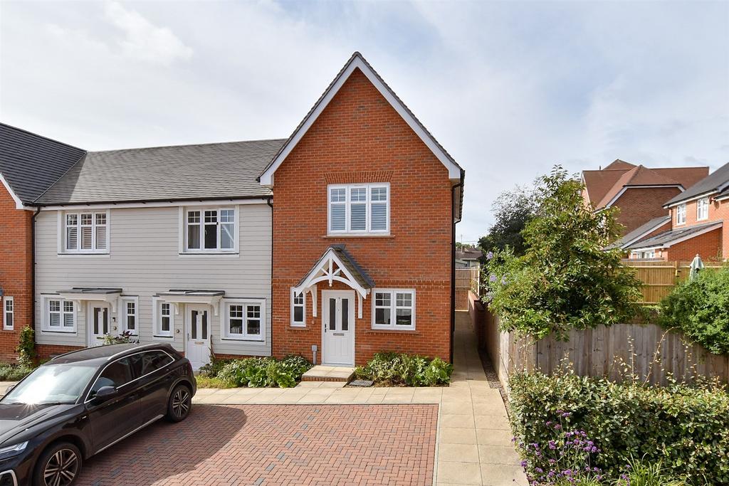 Balchin Place, Southwater, Horsham... 2 bed end of terrace house for ...