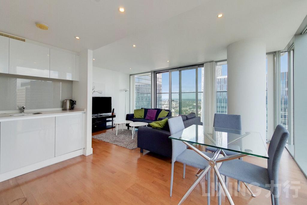 Marsh Wall, Canary Wharf, E14 9EG 2 bed apartment - £3,300 pcm (£762 pw)