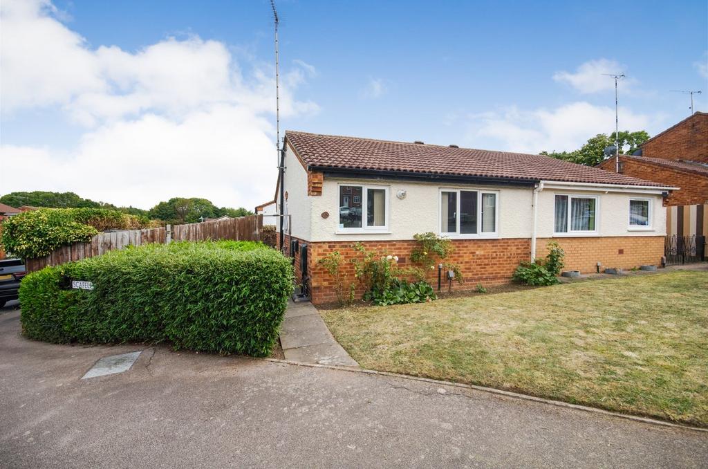 Dunnerdale, Brownsover, Rugby, CV21 2 bed semi-detached bungalow for ...