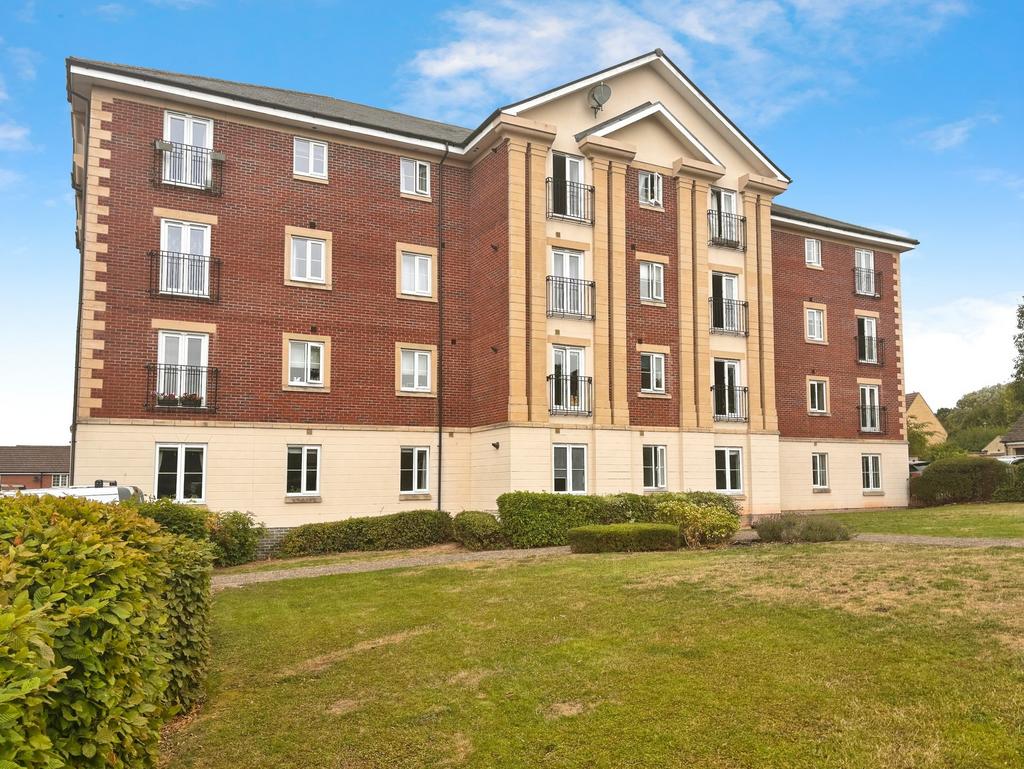 Brean Road, Swindon SN25 2 bed apartment - £995 pcm (£230 pw)