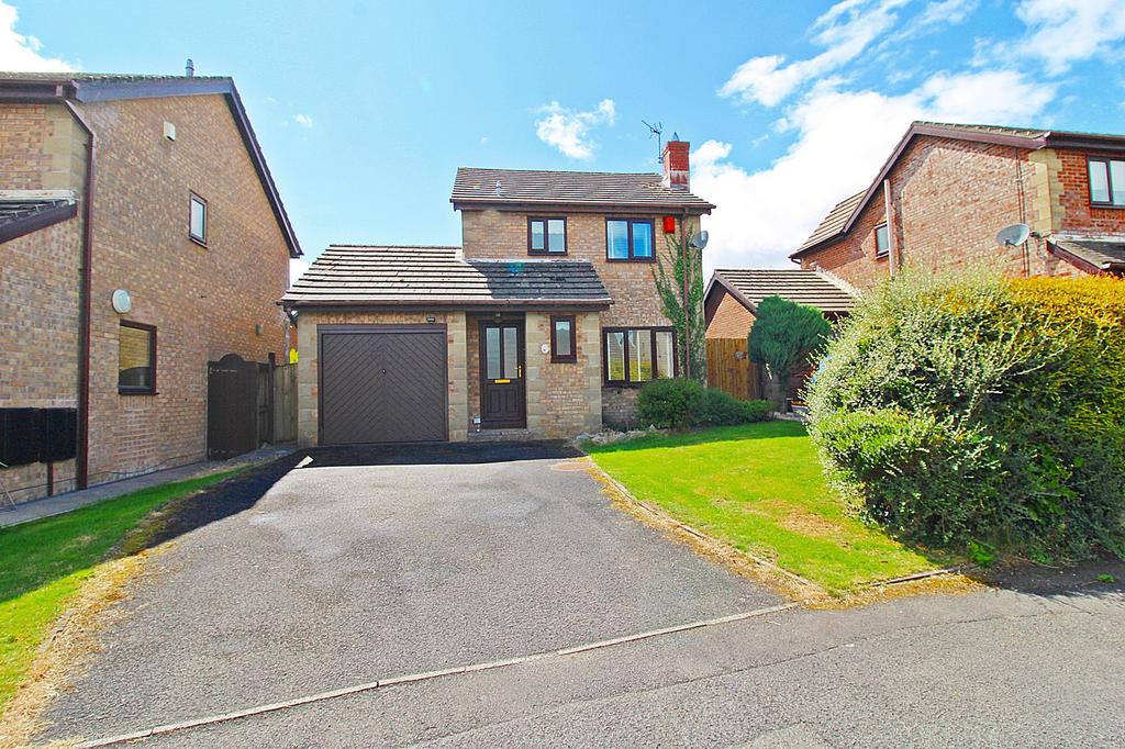 Beddau, Pontypridd CF38 3 bed detached house for sale - £320,000