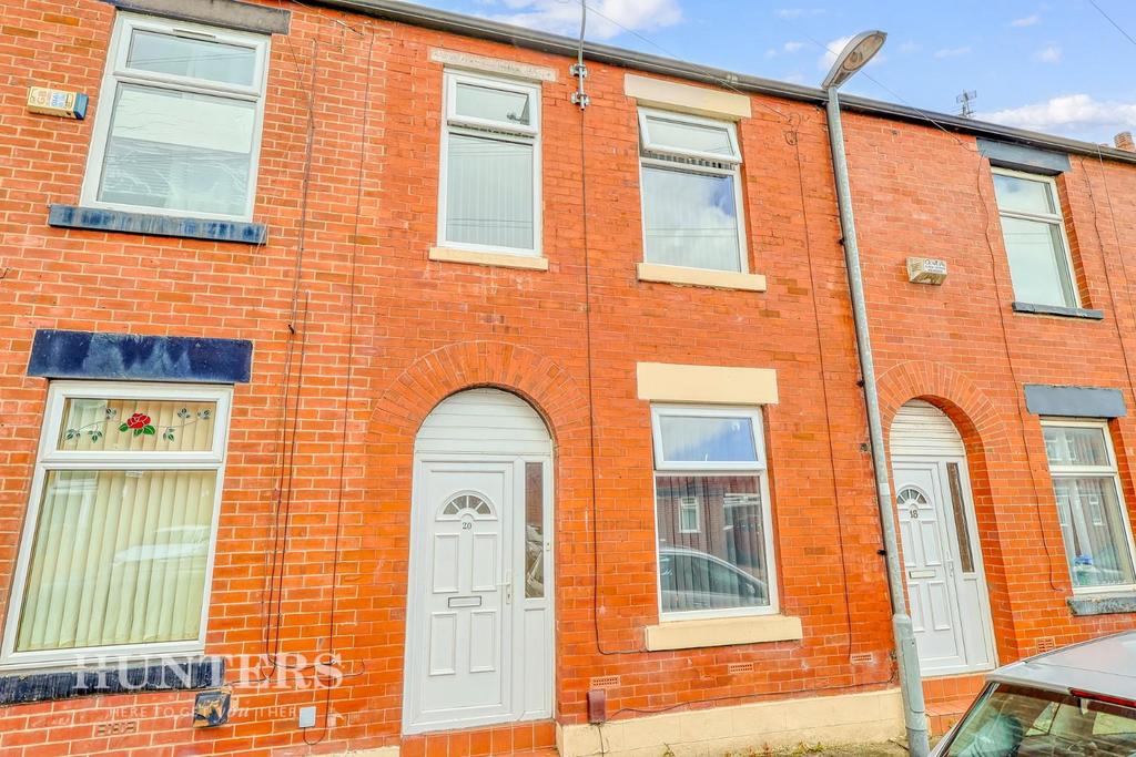 Cook Street, Hamer, Rochdale, OL16 2LZ 3 bed terraced house - £139,950