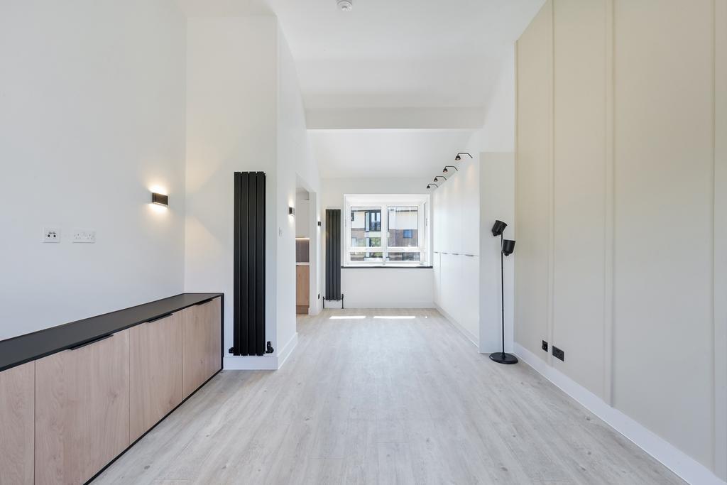 Barnfield Place, Isle of Dogs... 4 bed terraced house to rent - £4,312 ...