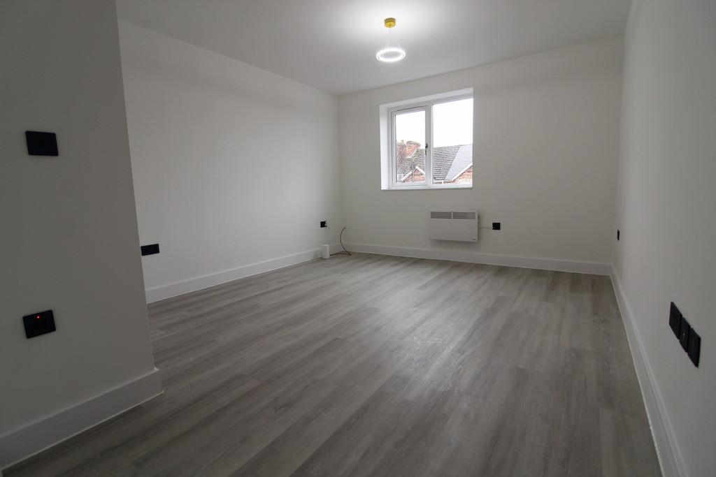 Ropery Road, Gainsborough 2 bed apartment to rent - £750 pcm (£173 pw)