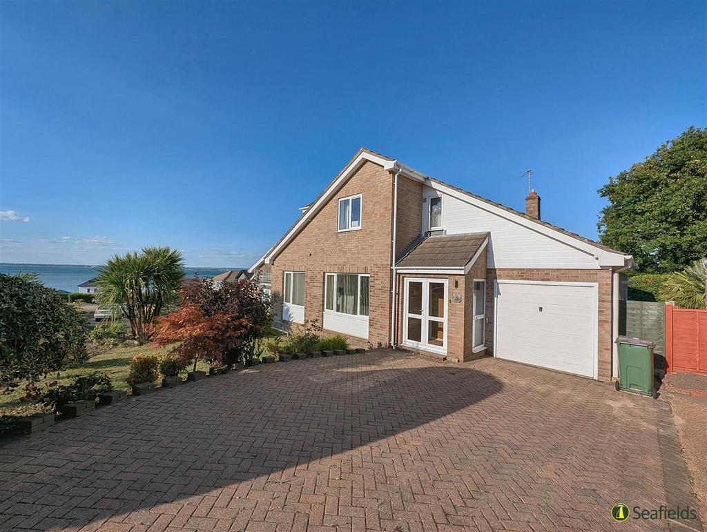 Westfield Park, Ryde, PO33 3AB 4 bed detached house - £1,800 pcm (£415 pw)