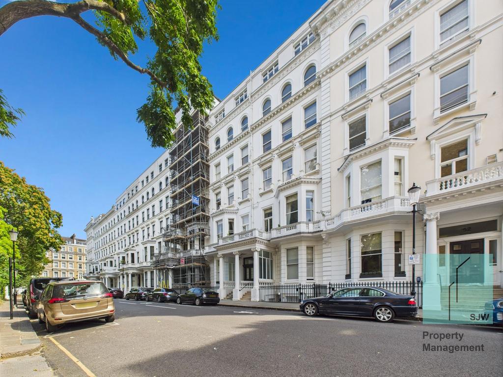 Queen's Gate Gardens, London SW7 2 bed flat to rent - £4,200 pcm (£969 pw)