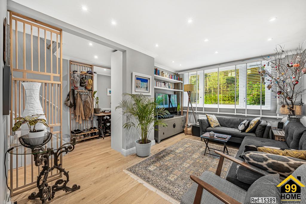 Arabella Drive, London, SW15 3 bed terraced house - £650,000