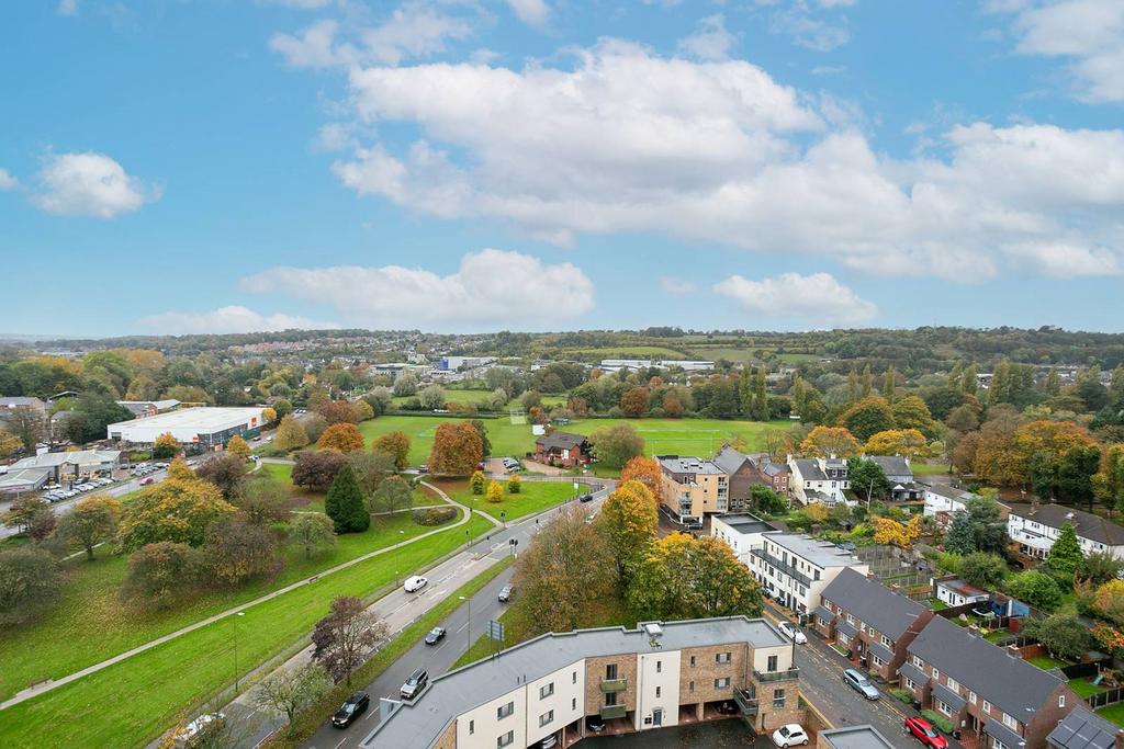 Cotterells, KD Tower, HP1, Hemel... 2 bed flat to rent - £1,600 pcm (£369 pw)