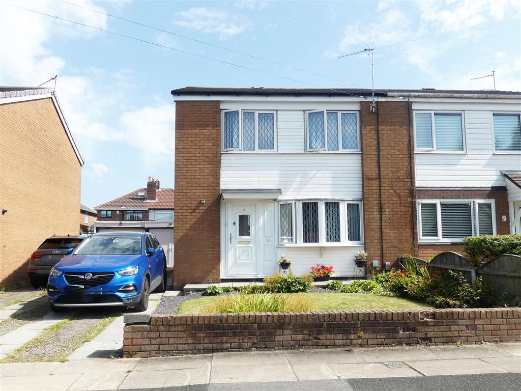 Beechburn Crescent, Huyton, Liverpool 3 bed semi-detached house - £190,000