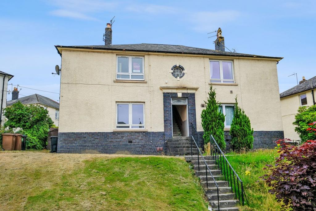Hilton Drive, Aberdeen AB24 2 bed flat - £79,000