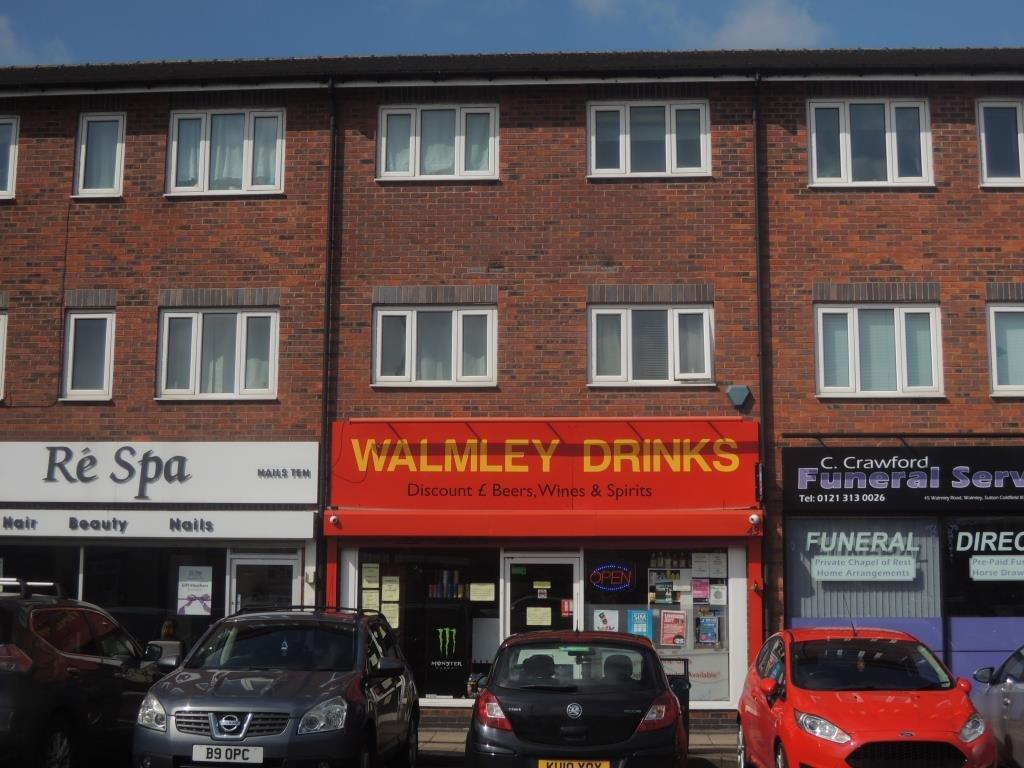 Walmley Ash Court, Walmley Road... 2 bed flat - £850 pcm (£196 pw)