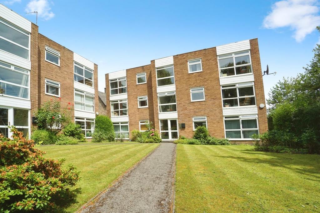 Hallam Court, Clarke Drive... 1 bed flat - £800 pcm (£185 pw)