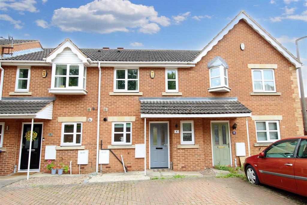 Orchard Croft, Darton, Barnsley S75 5HU 2 bed townhouse - £165,000