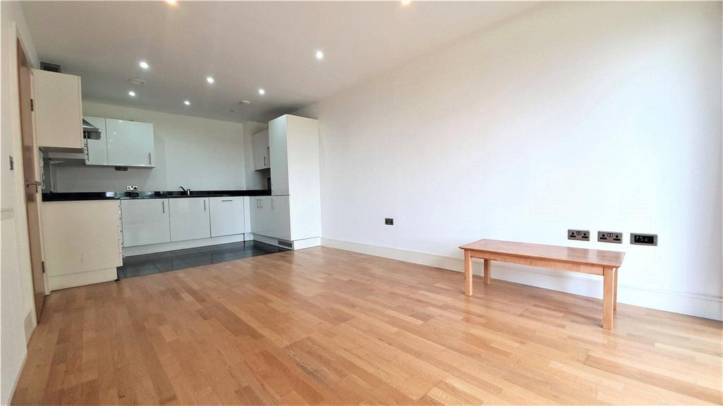Pinner Road, Harrow, MIDDX, HA1 1 bed apartment - £1,500 pcm (£346 pw)