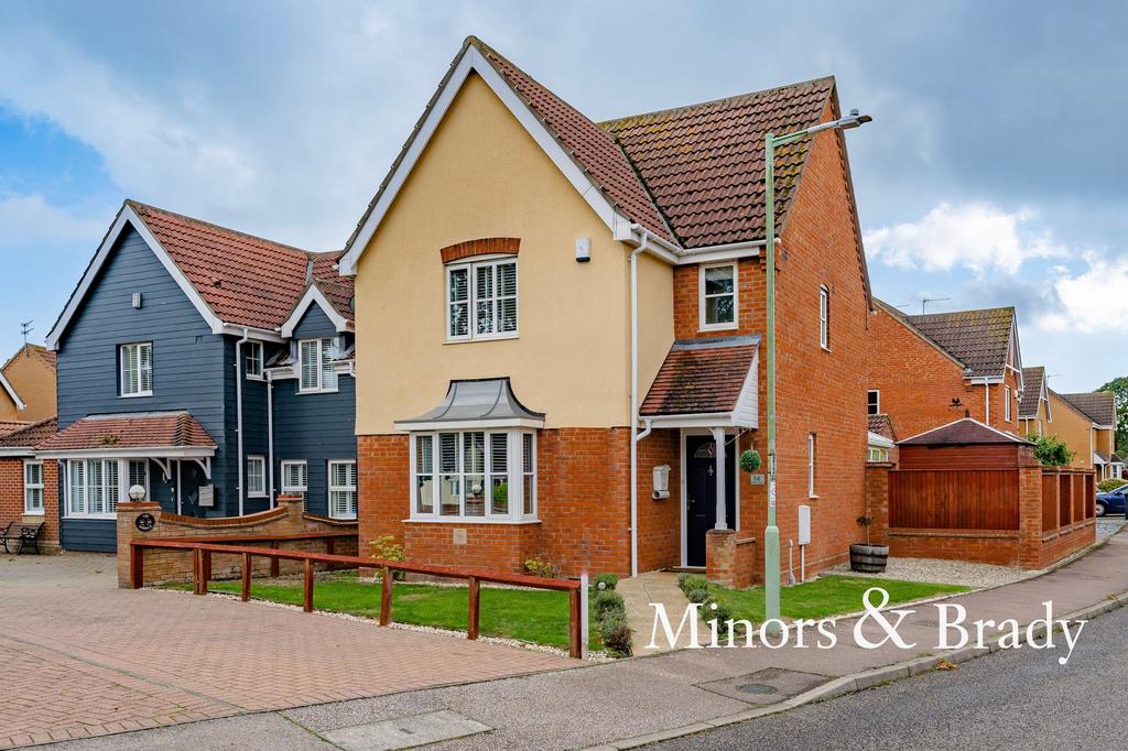 Jenkins Green, Lowestoft 3 bed detached house for sale - £300,000