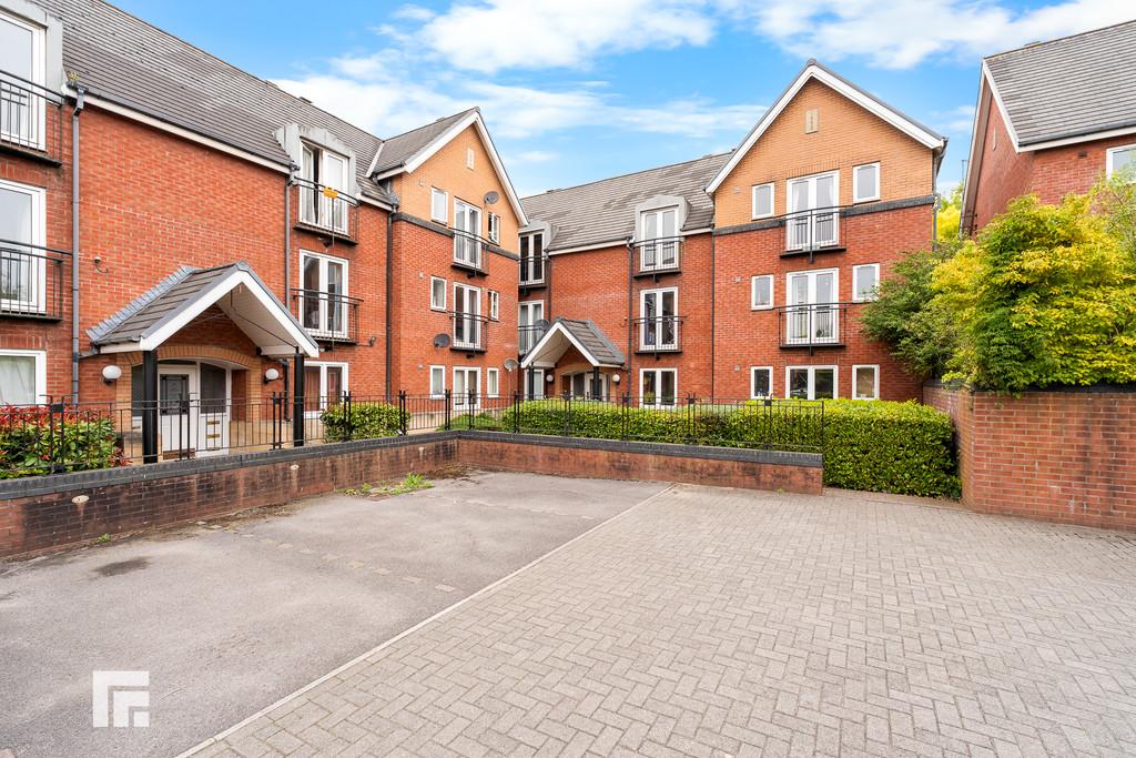 Halliard Court, Barquentine Place... 2 bed apartment - £179,950