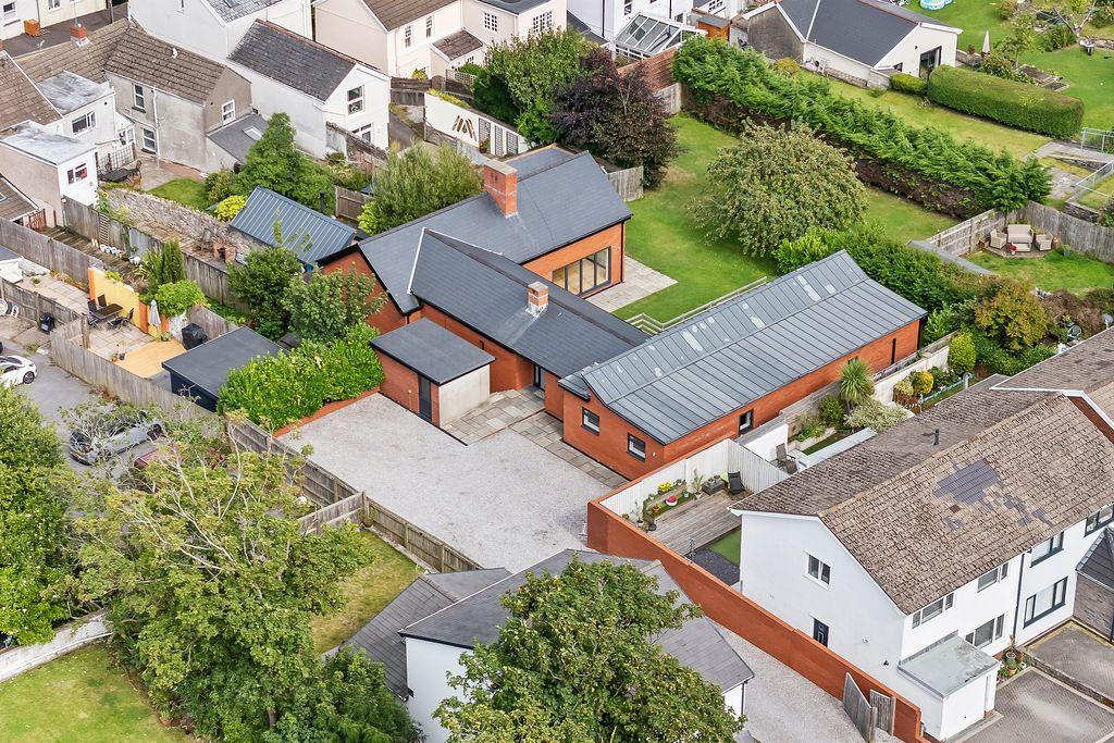 Melcorn Drive, Swansea SA3 4 bed detached house for sale - £1,000,000