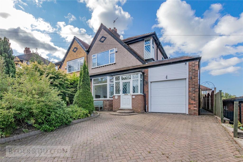Oldham Road, Grotton, Saddleworth, OL4 3 bed semi-detached house for ...