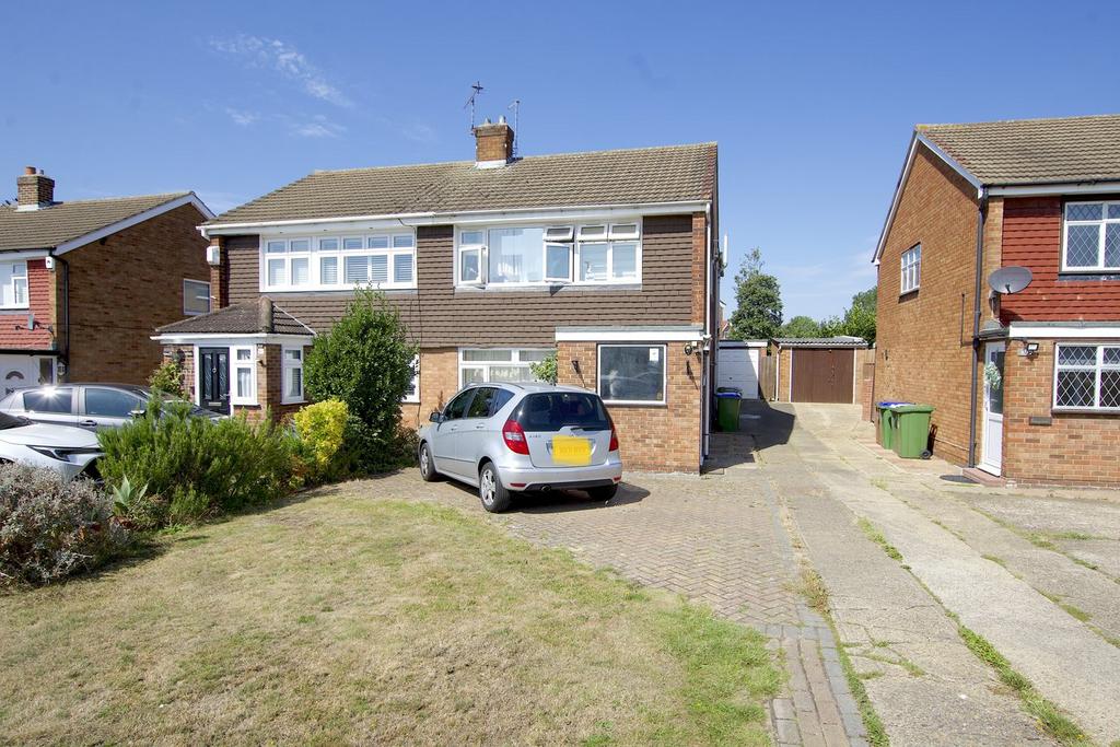 Harman Drive, Sidcup, DA15 3 bed semi-detached house for sale - £500,000