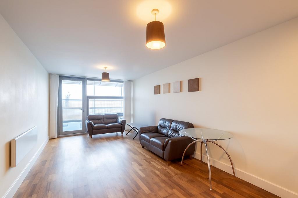 Lime Square, 2 bed flat - £1,200 pcm (£277 pw)