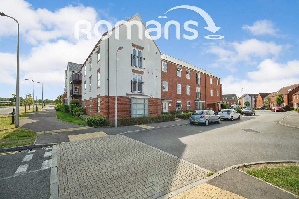 Bremner Way, Wokingham, RG40 2 bed flat - £1,400 pcm (£323 pw)