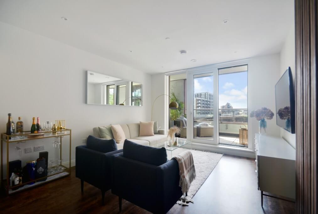 at Valetta House, 336 Queenstown... 2 bed apartment for sale - £850,000