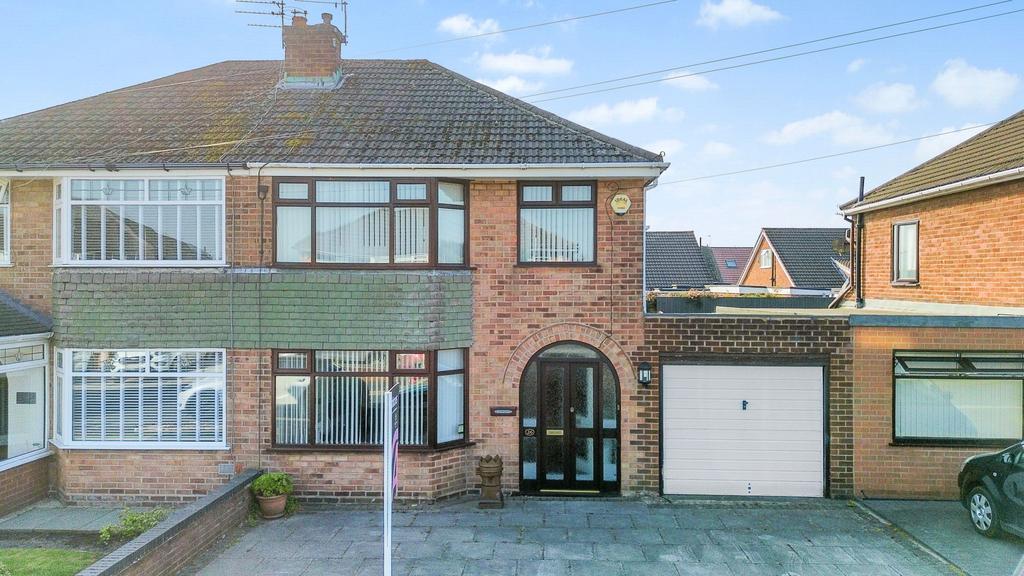 Sandfield Road, Eccleston, WA10 3 bed semi-detached house for sale - £ ...