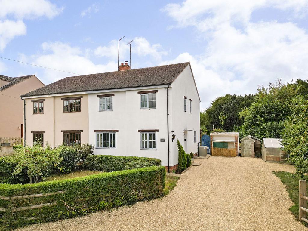 New Bungalows, Burmington... 3 bed semi-detached house - £460,000
