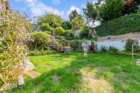 Houses for sale in Istead Rise | OnTheMarket