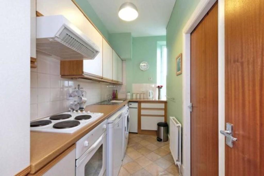 Summerfield Terrace 1 bed apartment - £55,000