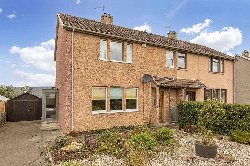 29 Briery Bank, Haddington, EH41 4AB 3 bed semi-detached house - £215,000