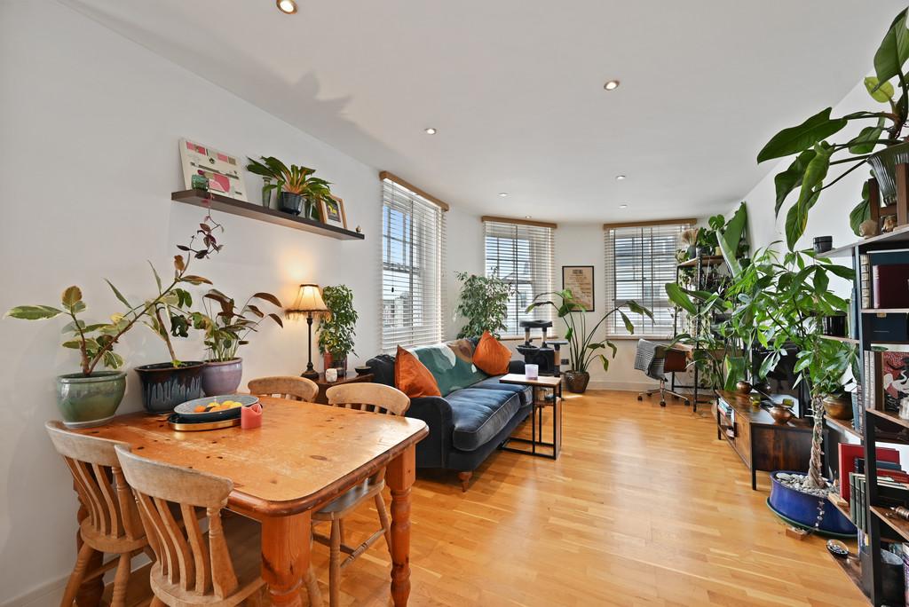Harp Of Erin House, Deptford, SE* 3HS 1 bed apartment to rent - £1,700 ...