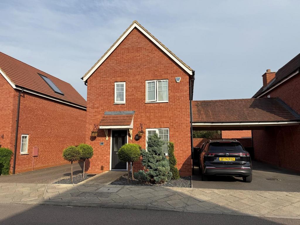 Timken Way North, Northampton NN5 3 bed detached house - £310,000