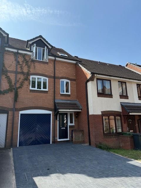 Coney Green Close, Worcester WR4 3 bed house - £1,400 pcm (£323 pw)