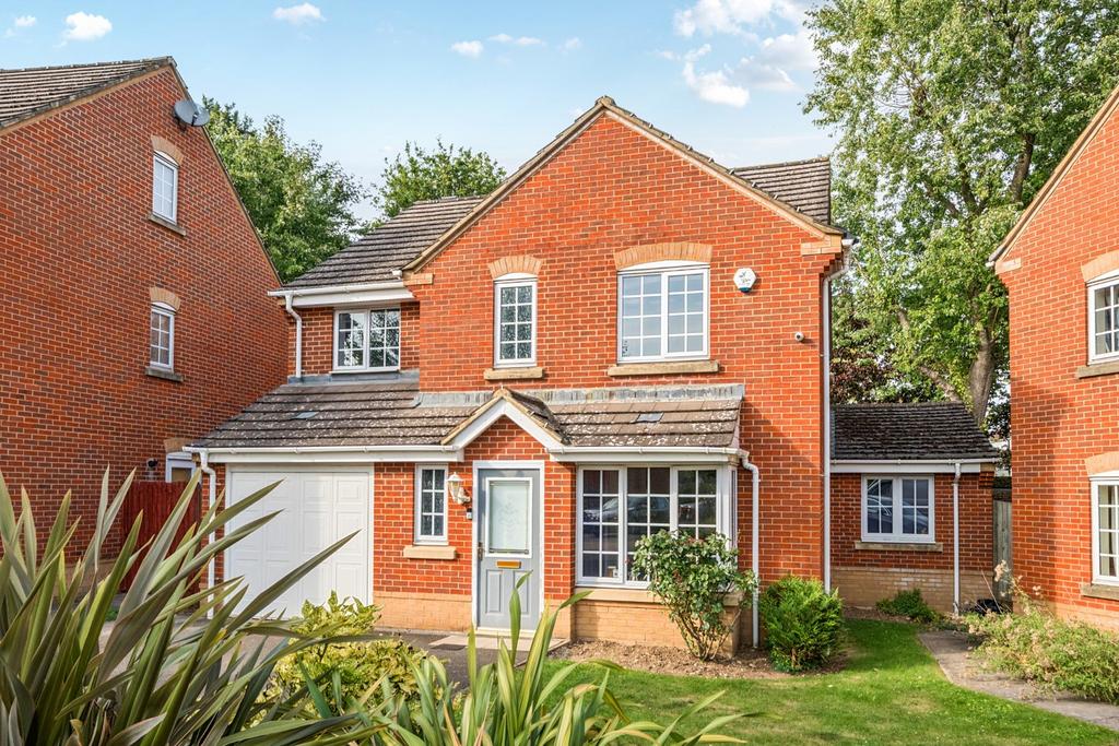Oxford Avenue, Southgate, London, N14 4 bed detached house for sale - £ ...