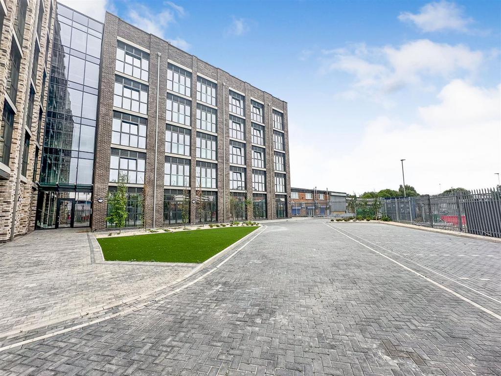 Mitchian Grand Union Building... 1 bed apartment to rent - £1,050 pcm ...