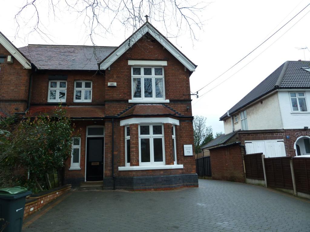 Coleshill Street, Sutton Coldfield B72 2 bed flat - £1,000 pcm (£231 pw)