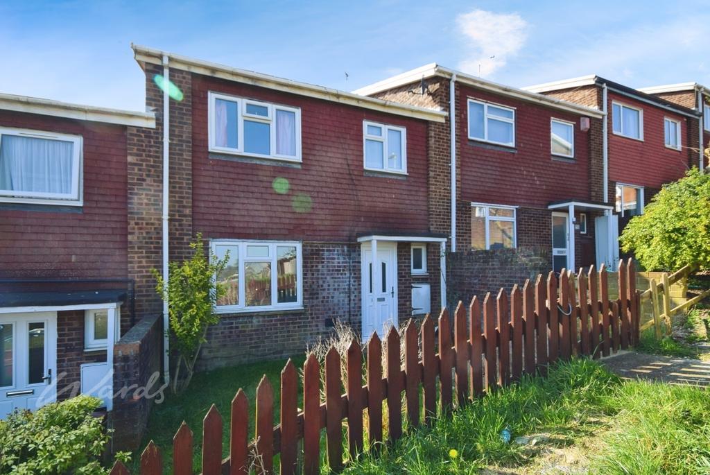 Charter Street Chatham ME4 3 bed terraced house to rent - £1,325 pcm (£ ...