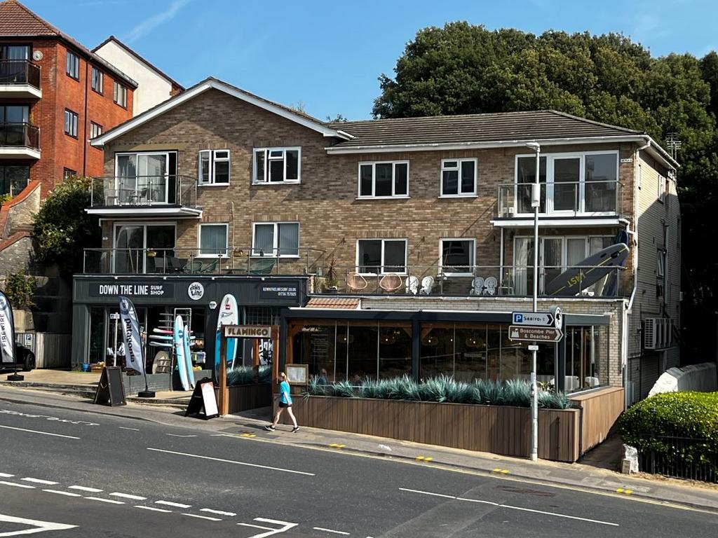 Flat 3, 42A Sea Road, Boscombe Spa... 3 bed flat - £150,000