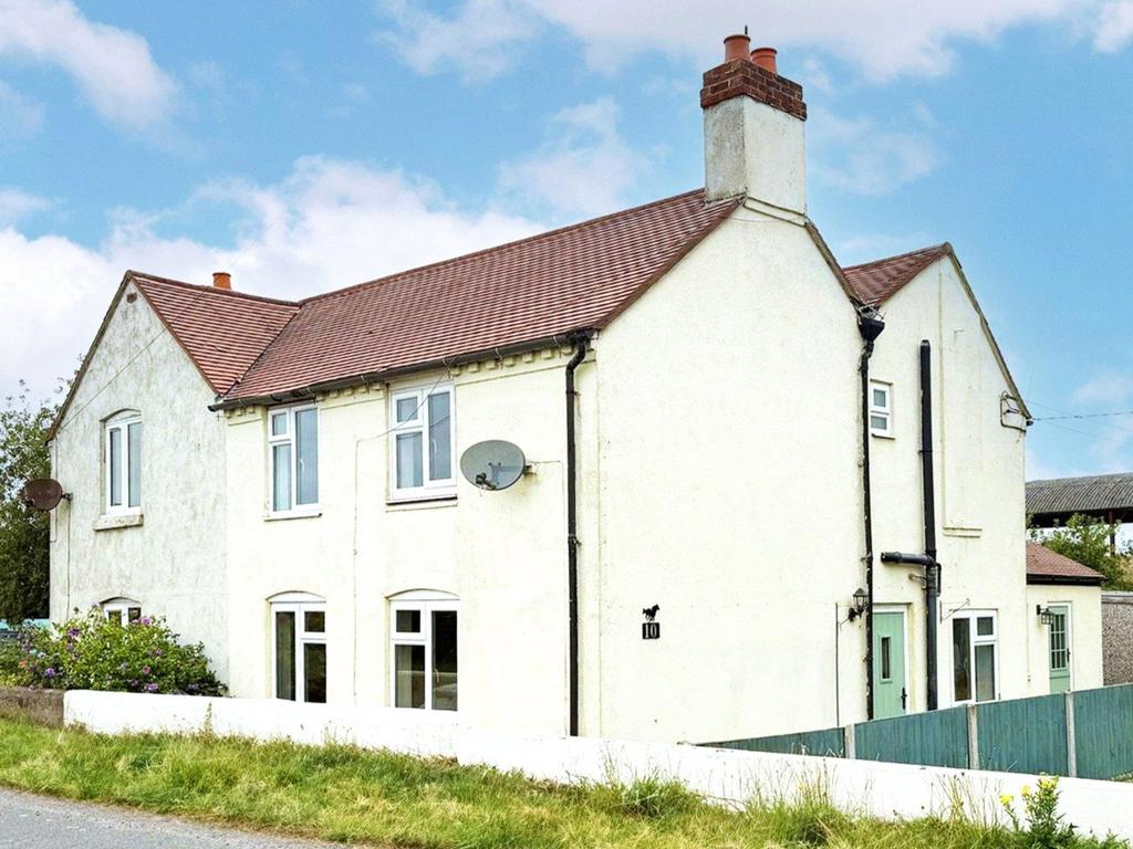 Roden Lane, Roden, Telford... 3 bed semi-detached house for sale - £240,000