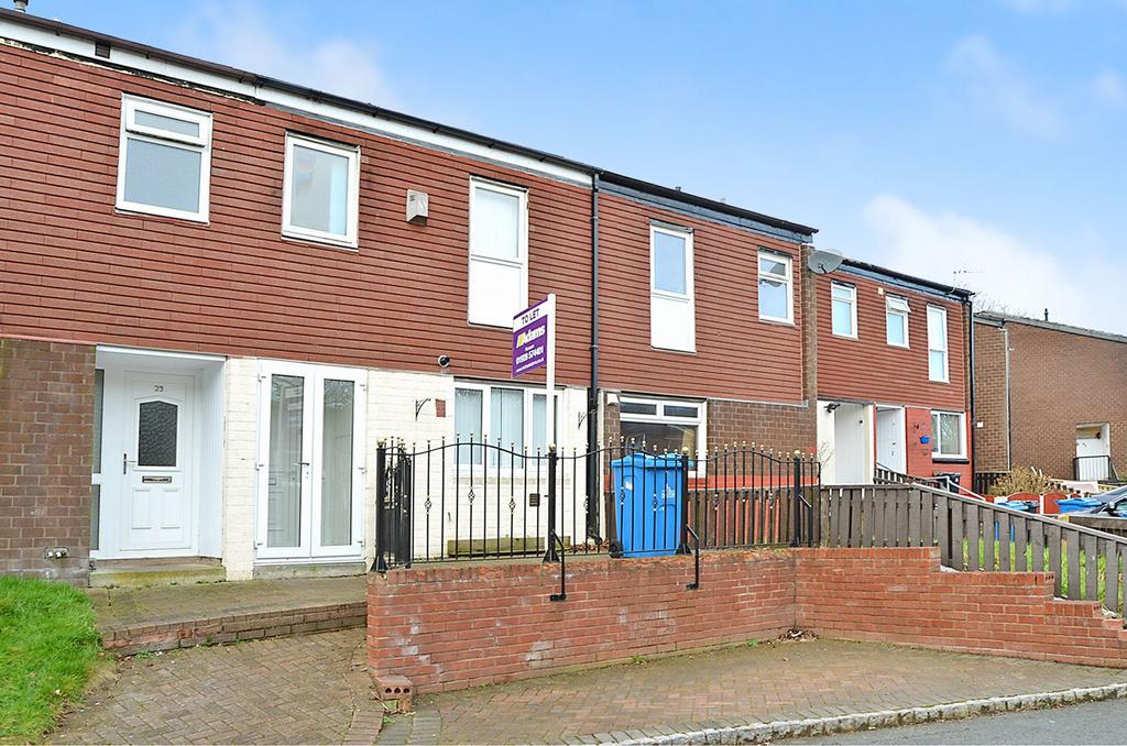 Mooring Close, Murdishaw, Runcorn... 3 bed townhouse - £850 pcm (£196 pw)