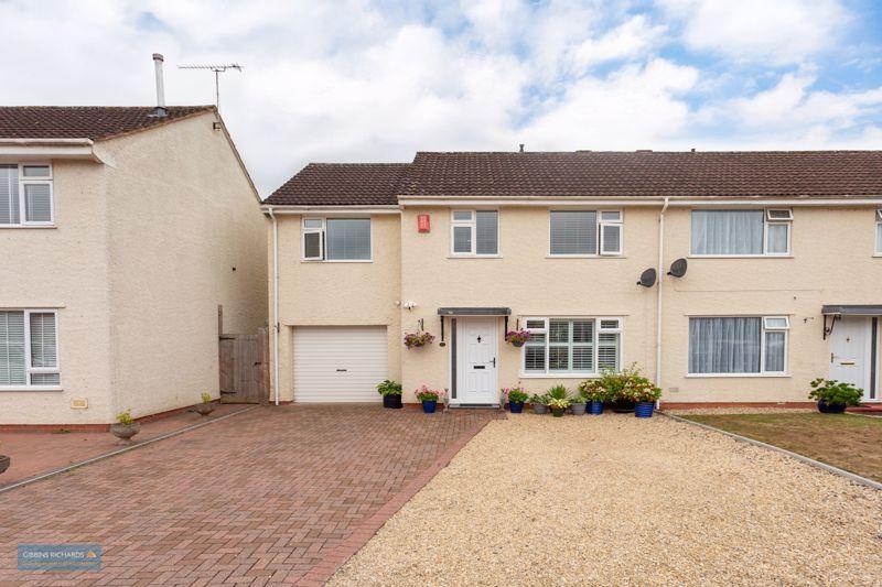 Norton Fitzwarren 4 bed semi-detached house for sale - £399,950