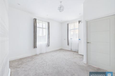 Houses for sale in BD7 | OnTheMarket