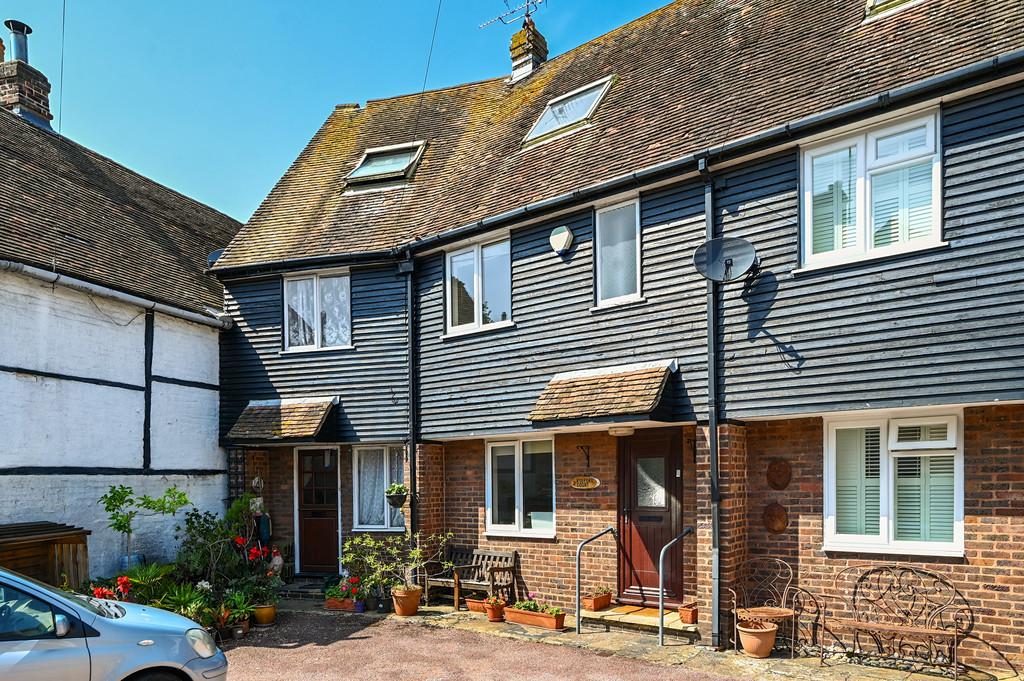 Ryeford Court, Wish Ward, Rye, East... 3 bed cottage for sale - £385,000