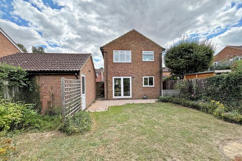 Houses for sale in Flitwick | OnTheMarket