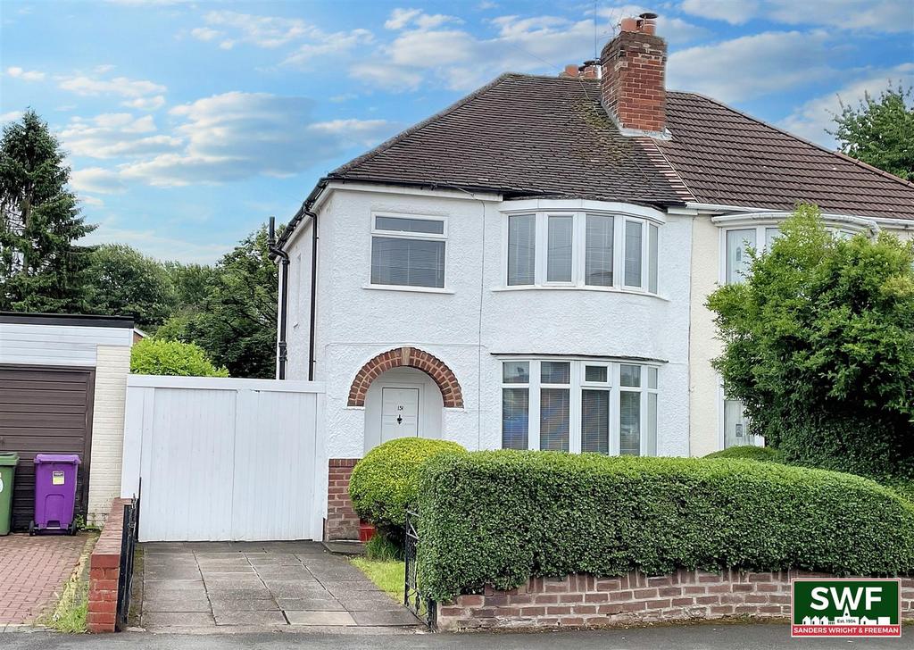 Probert Road, Wolverhampton 3 bed semi-detached house - £229,950