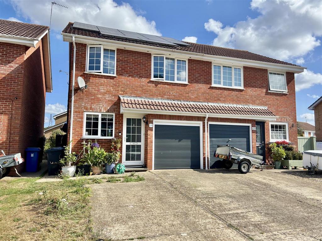Bluebell Lane, Poole BH17 3 bed semi-detached house - £349,950